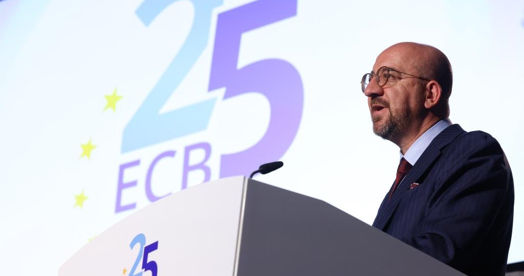 Evropská unie by se mohla do roku 2030 rozrůst o Moldavsko a Ukrajinu - Minutové zprávy