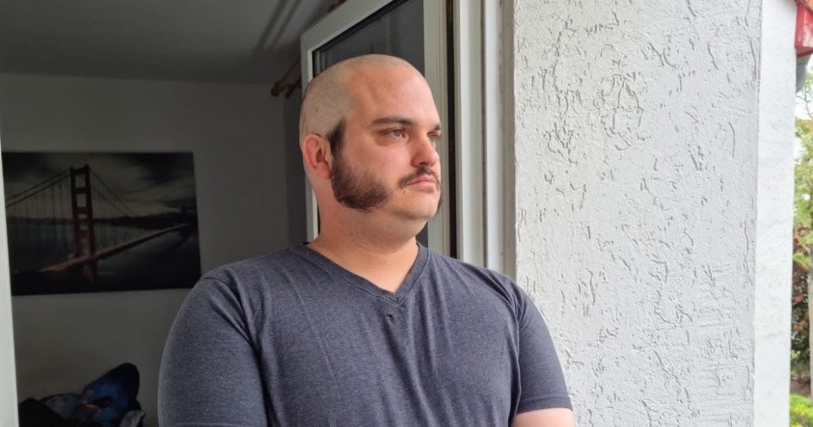 Vrah je zahradník. Útočník z Mannheimu už měl problémy s policií ...