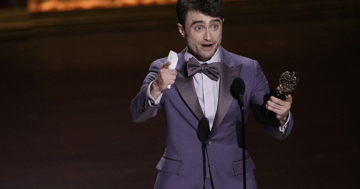 Harry Potter získal cenu Tony. Radcliffe září na Broadwayi - Minutové ...